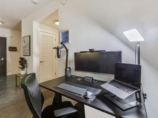 Anyplace: Flexible-Term Furnished Apartments for Remote Workers