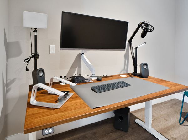 Anyplace: Flexible-Term Furnished Apartments for Remote Workers