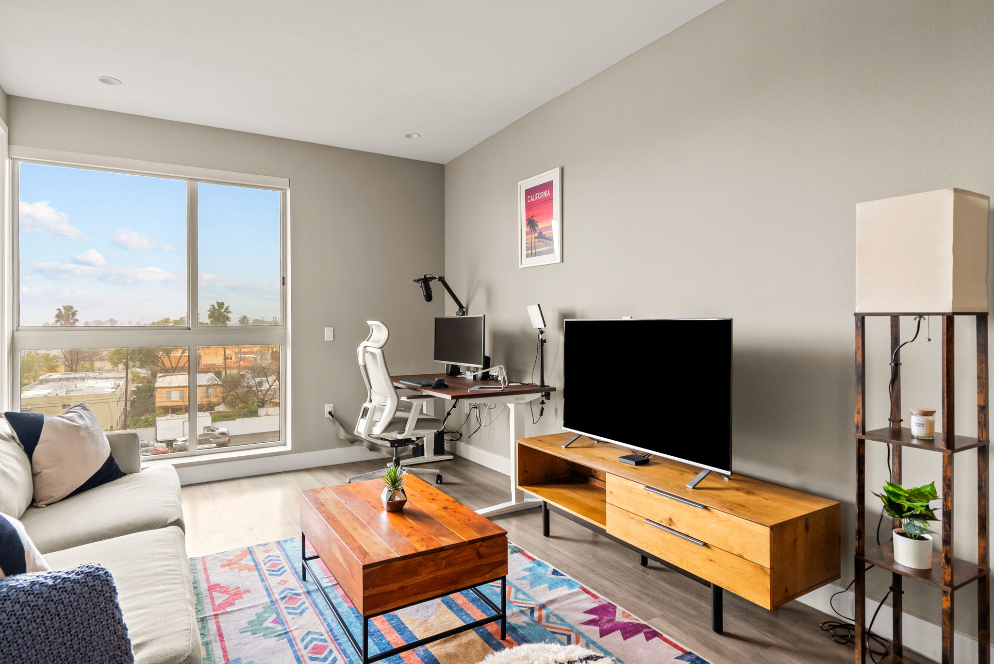 Weho 1 Br W/ Work Setup By Anyplace - 11669 - West Hollywood, CA