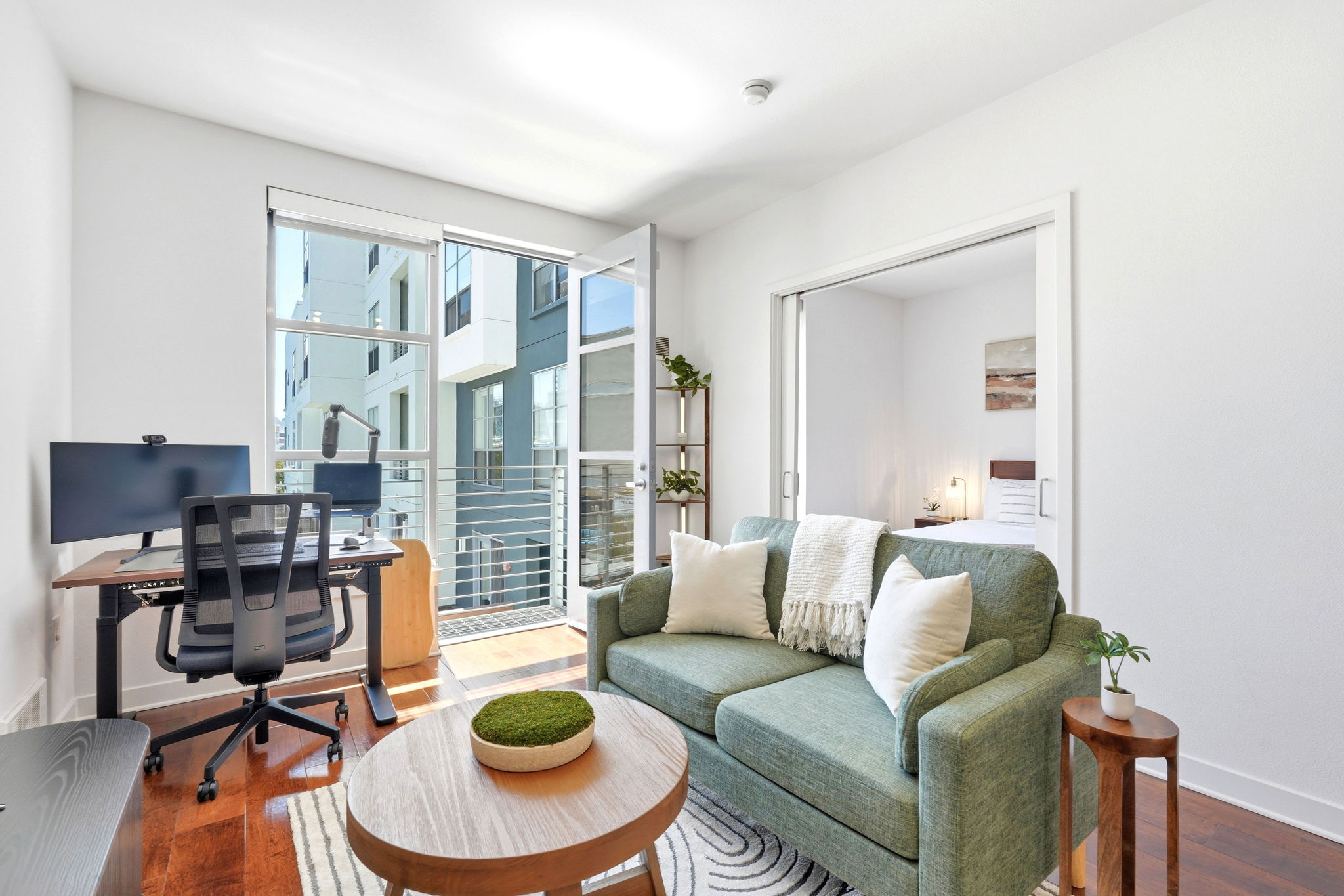 Mission Bay 1 Br W/ Work Setup By Anyplace - 11772 - San Francisco, CA