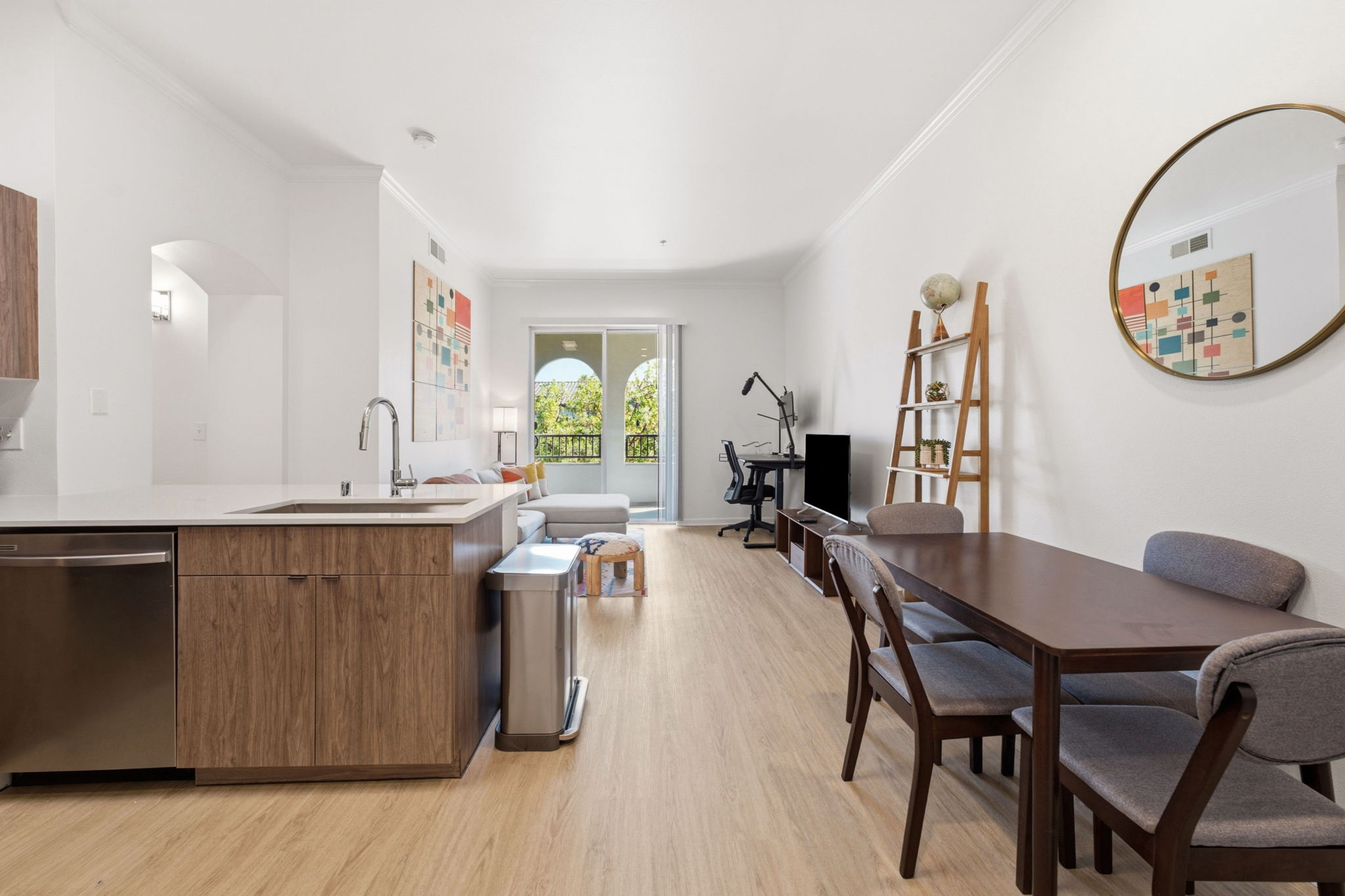 Rivermark 1 Br W/ Work Setup By Anyplace - 11773 - San José, CA